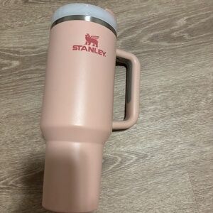 Stanley | Kitchen | 4oz Pink N Grey Stanly | Poshmark
